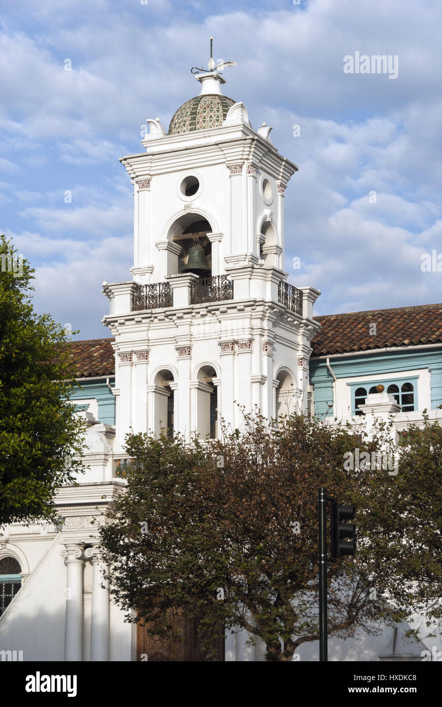Ecuador, Cuenca, Parque Calderon park, Old Cathedral Stock Photo - Alamy
