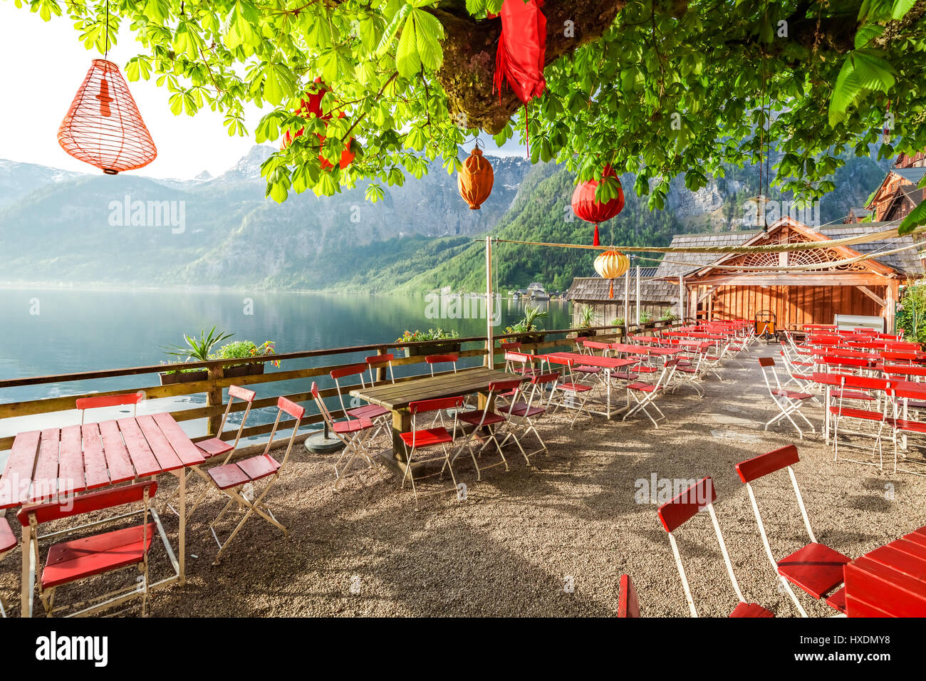 Hallstatt austria restaurant hi-res stock photography and images - Alamy
