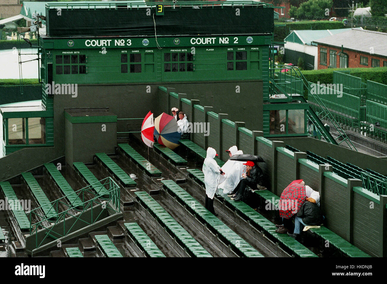 WET DAY AT WIMBLEDON WIMBLEDON TENNIS CHAMPIONSHIPS 29 June 1997 Stock ...