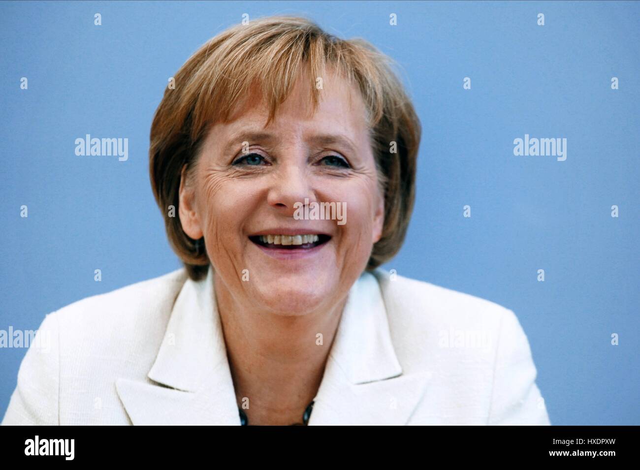 Angela merkel portrait hi-res stock photography and images - Alamy