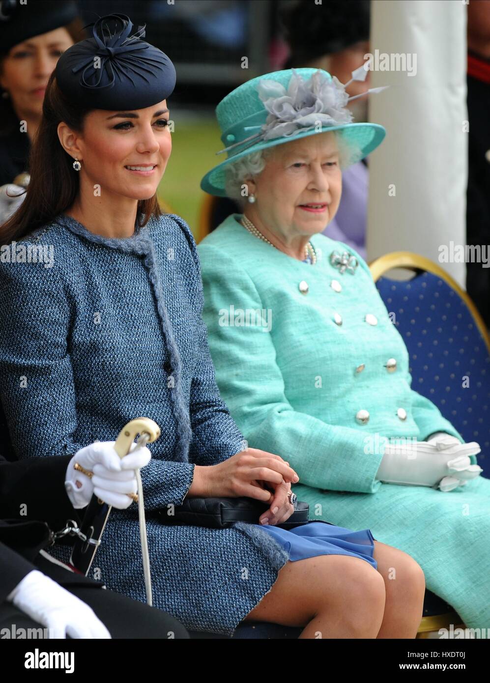 KATE MIDDLETON & QUEEN ELIZABETH II DUCHESS OF CAMBRIDGE THE QUEEN 13 ...