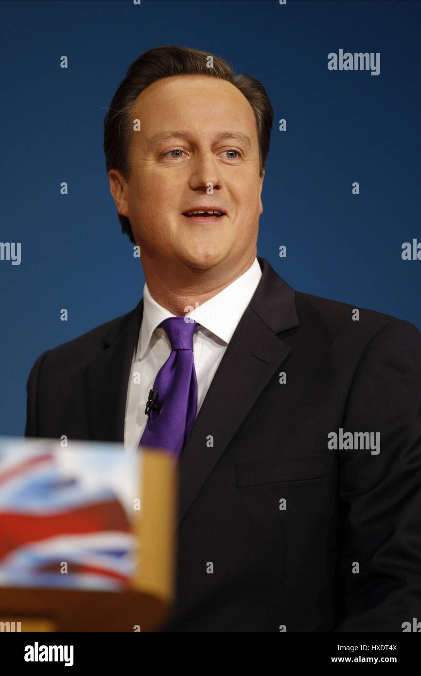David cameron portrait hi-res stock photography and images - Alamy