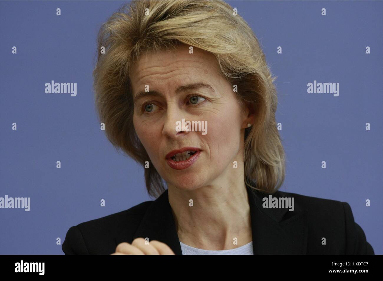 Ursula von der leyen horizontal hi-res stock photography and images - Alamy
