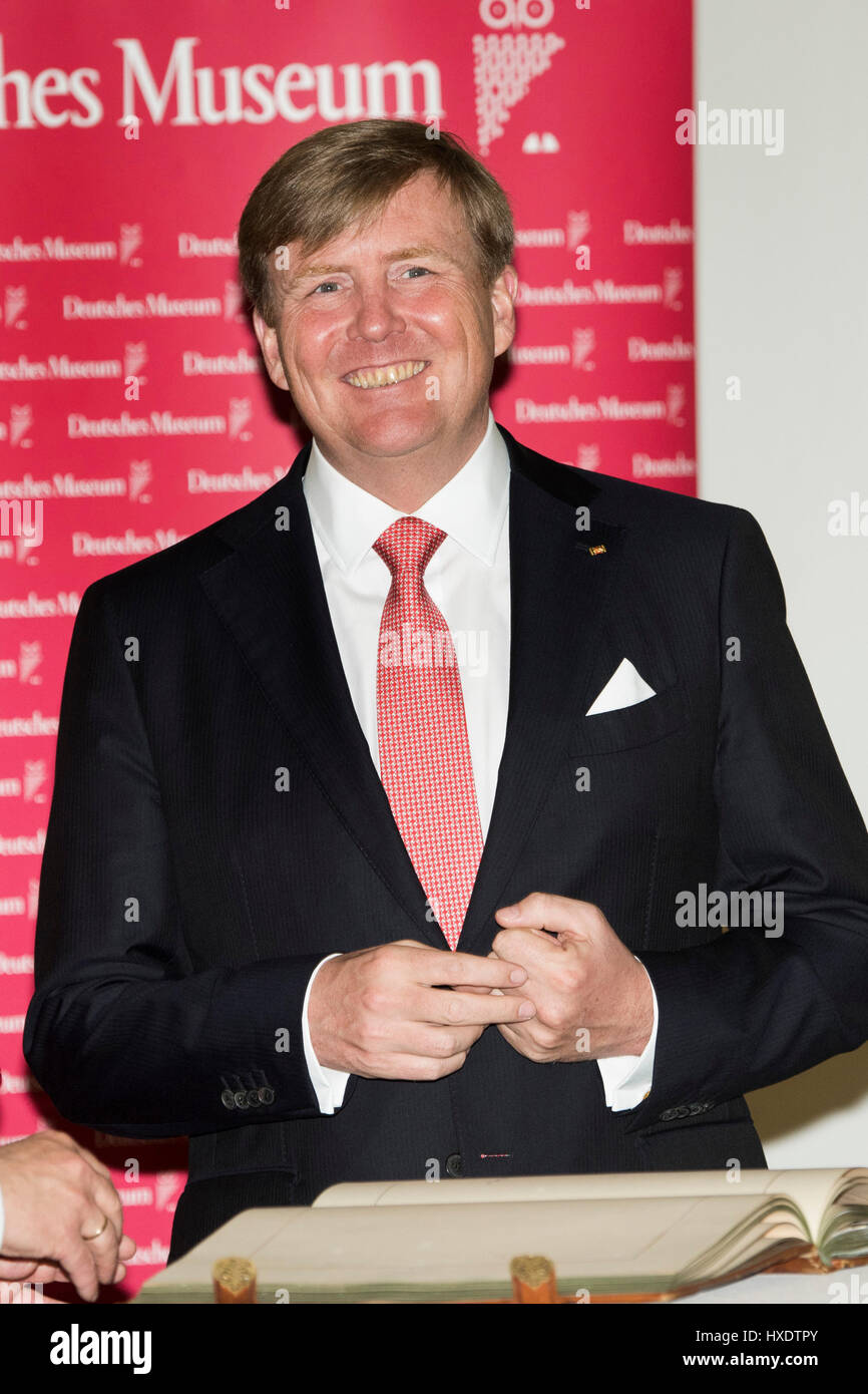 King of the netherlands hi-res stock photography and images - Alamy