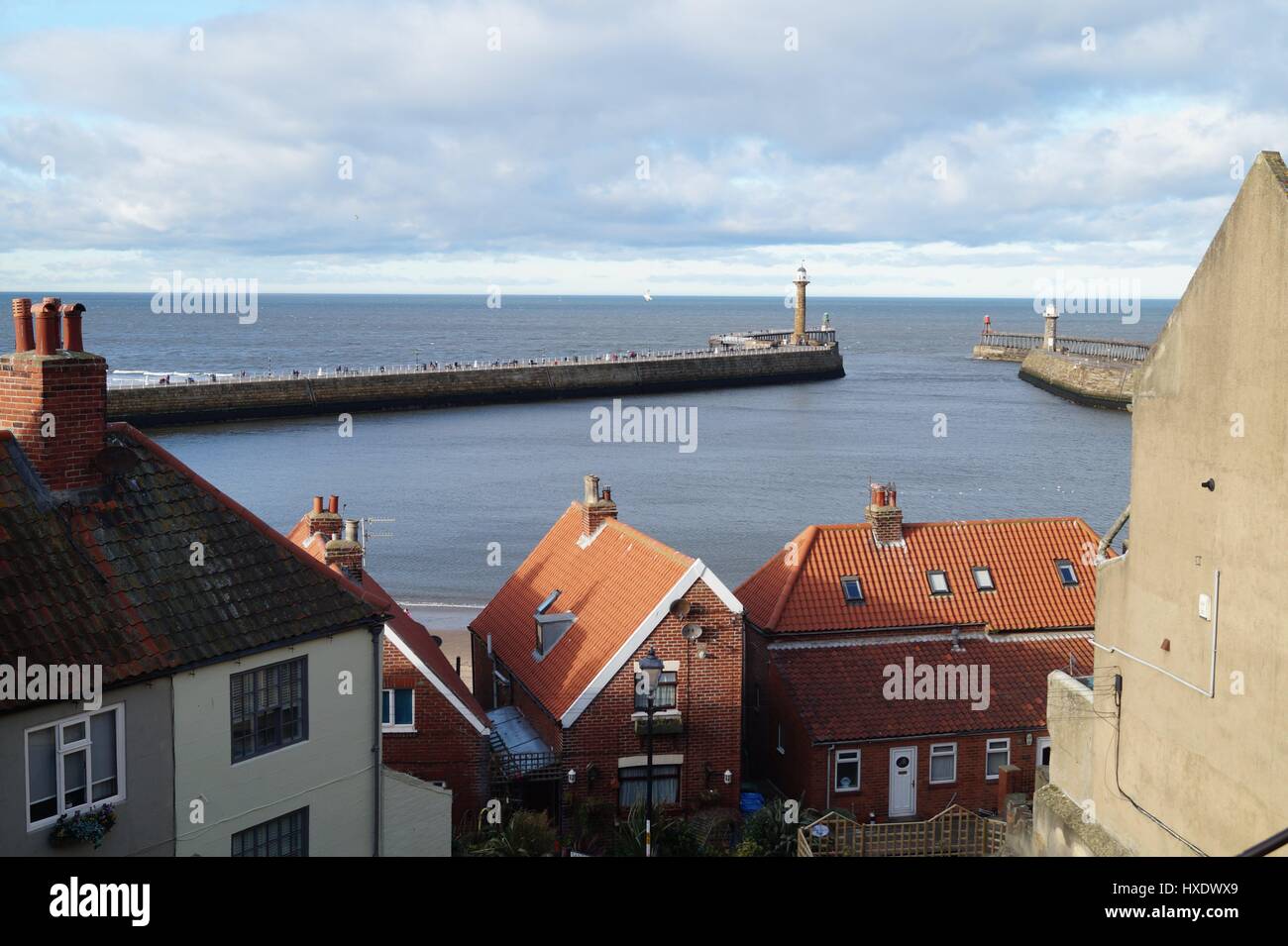 Whitby bay town hi-res stock photography and images - Alamy