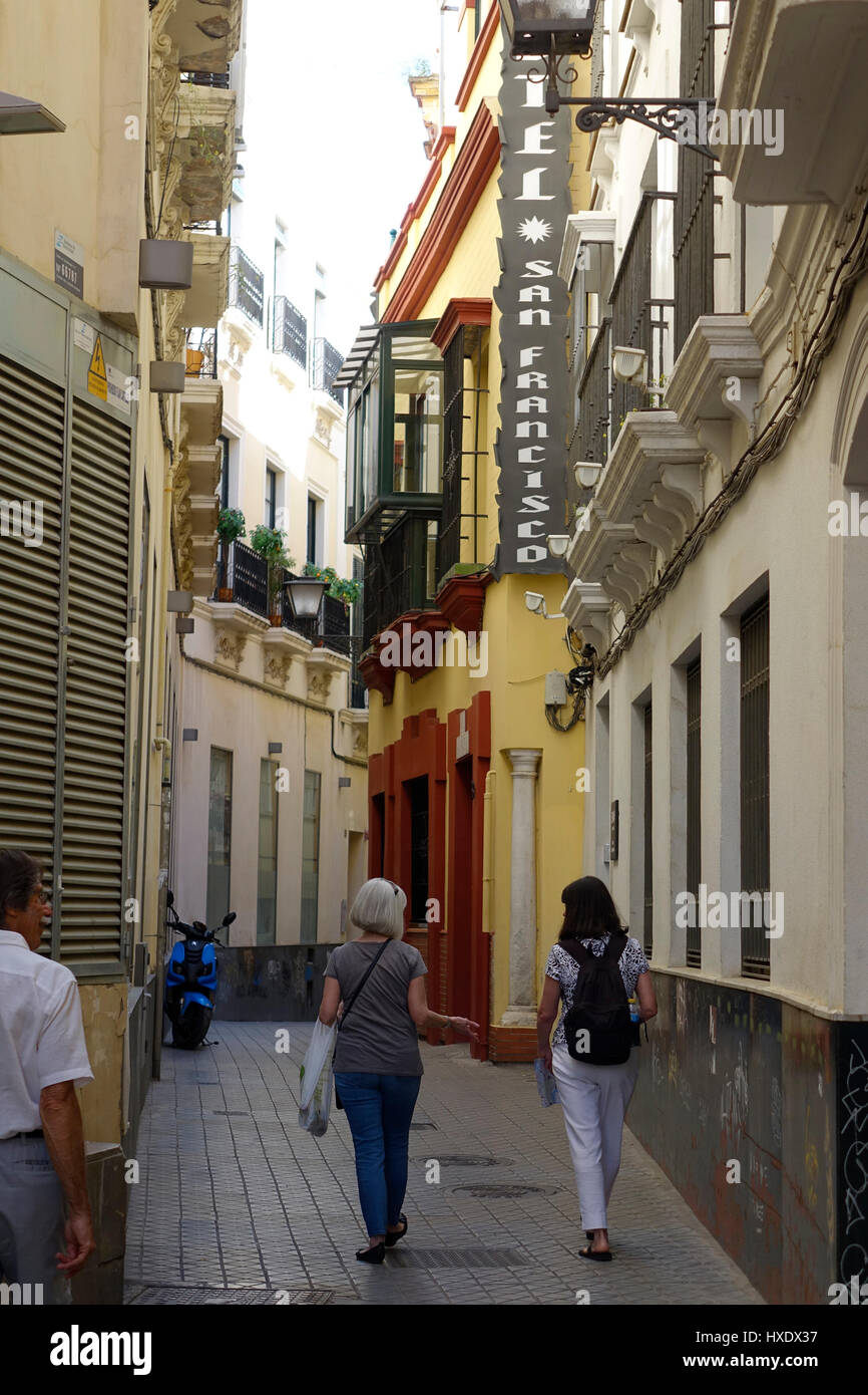 Seville street scene hi-res stock photography and images - Alamy