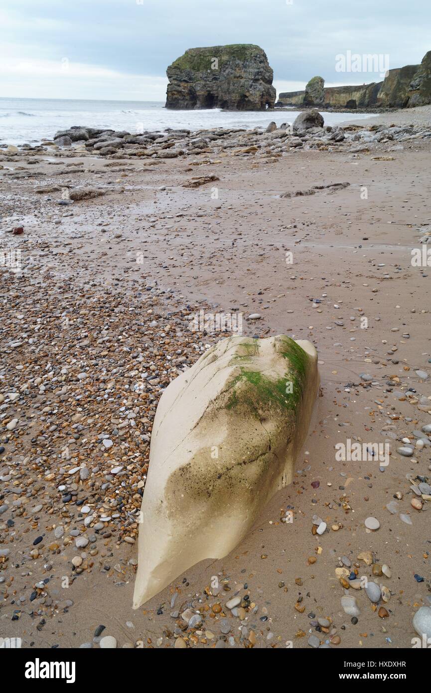 marsden beach ,marsden grotto south shields Stock Photo - Alamy