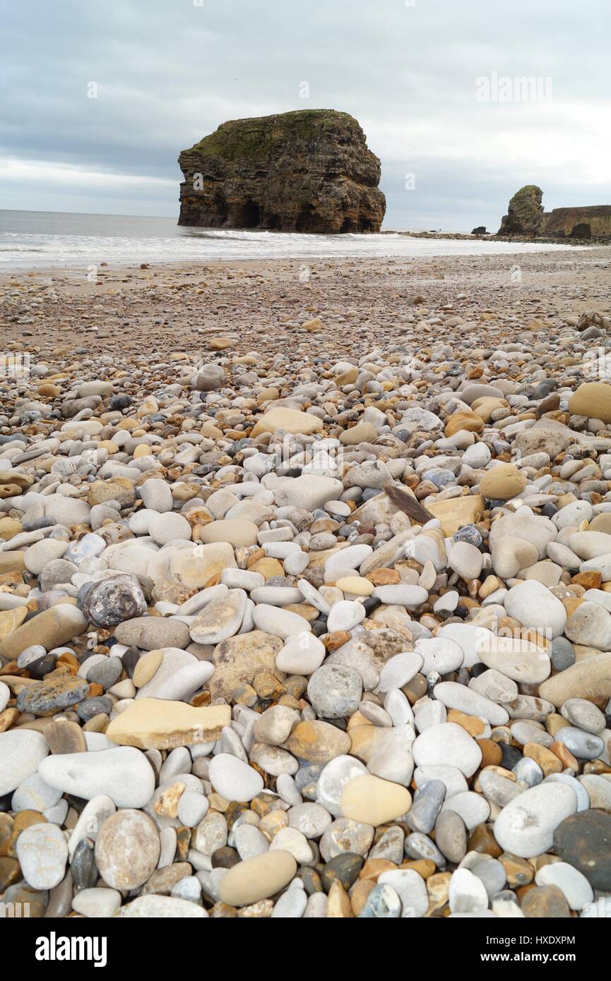 Marsden grotto and south shields hi-res stock photography and images ...