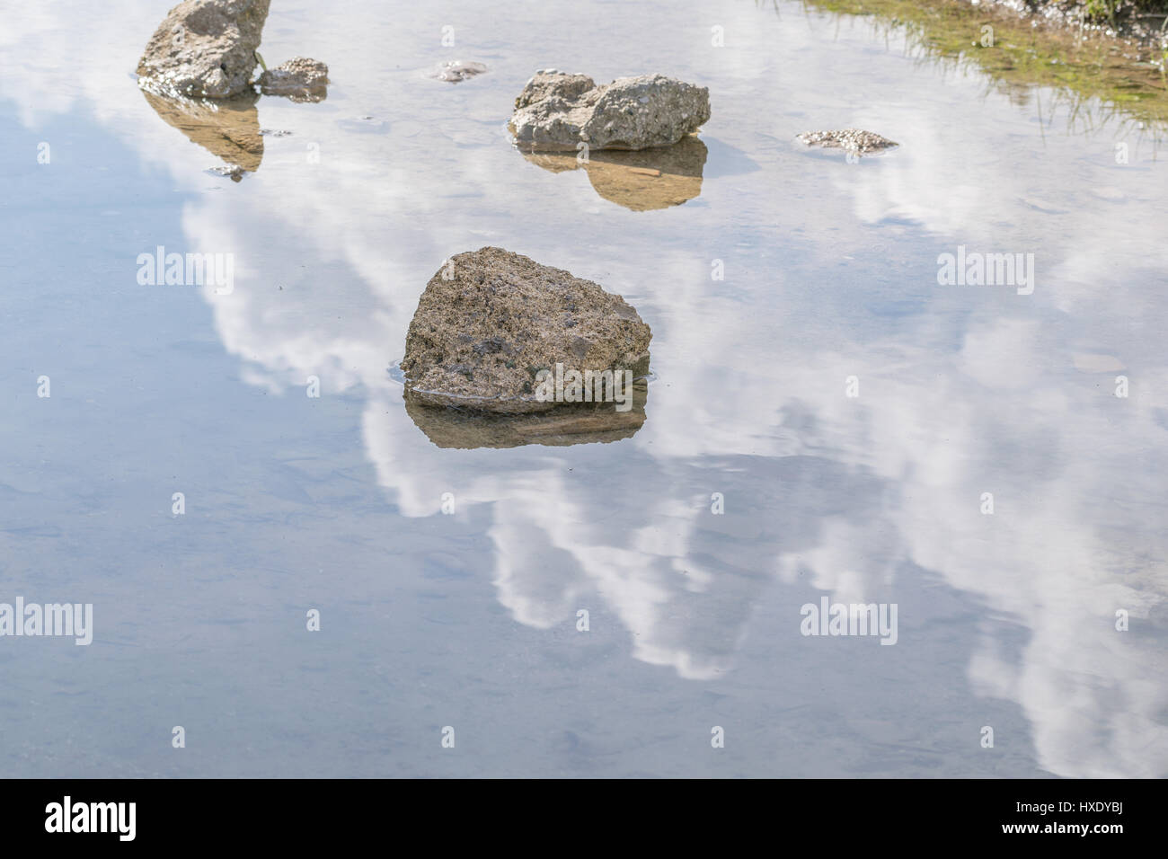 Stones water sky High Resolution Stock Photography and Images - Alamy