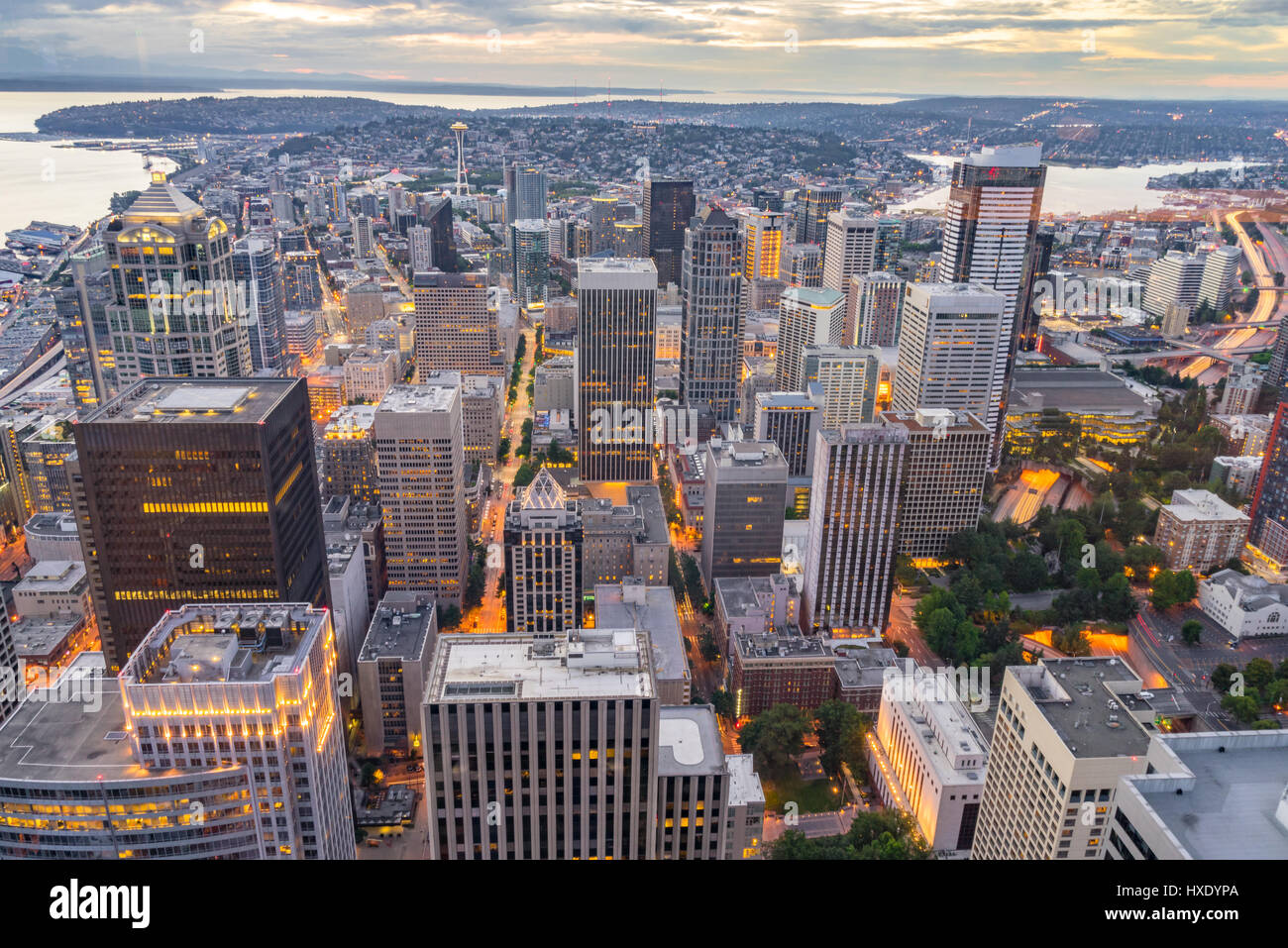 Seattle urban landscape hi-res stock photography and images - Alamy