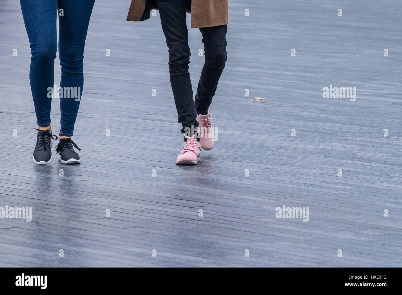Walking people legs hi-res stock photography and images - Alamy