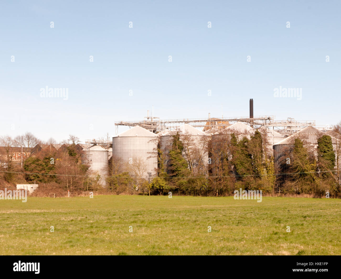 Rural factory setting hi-res stock photography and images - Alamy