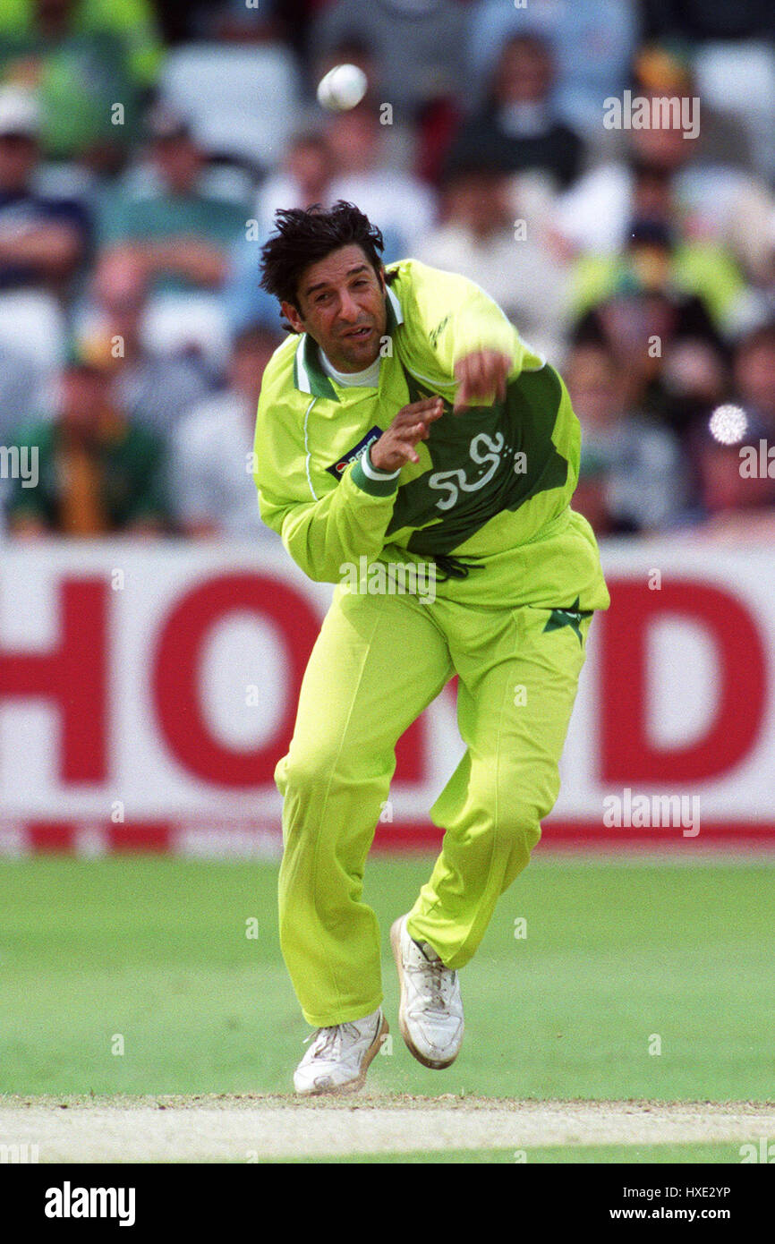 Wasim akram hi-res stock photography and images - Alamy
