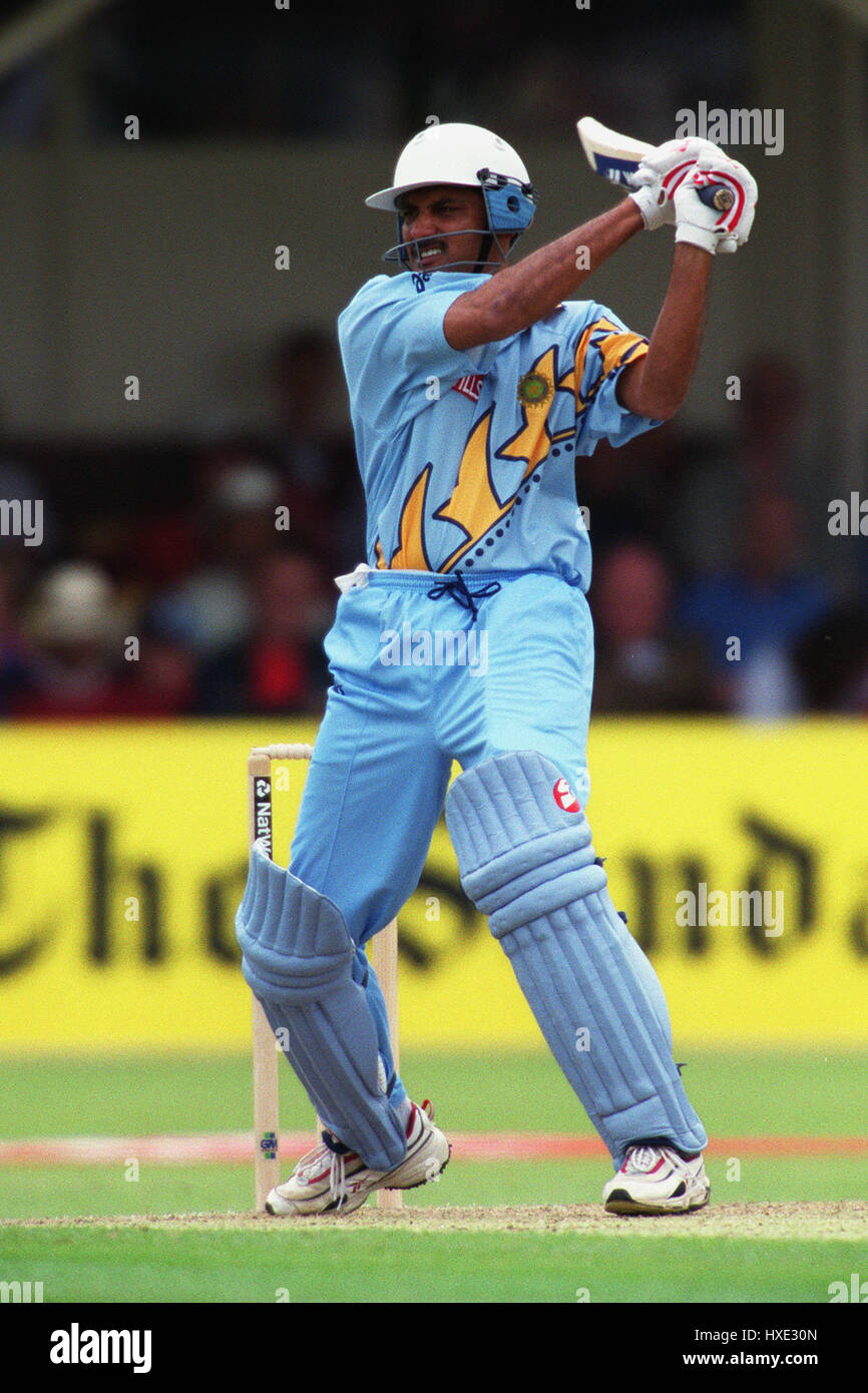 MOHAMMED AZHARUDDIN INDIA & DERBYSHIRE CCC 29 May 1999 Stock Photo - Alamy