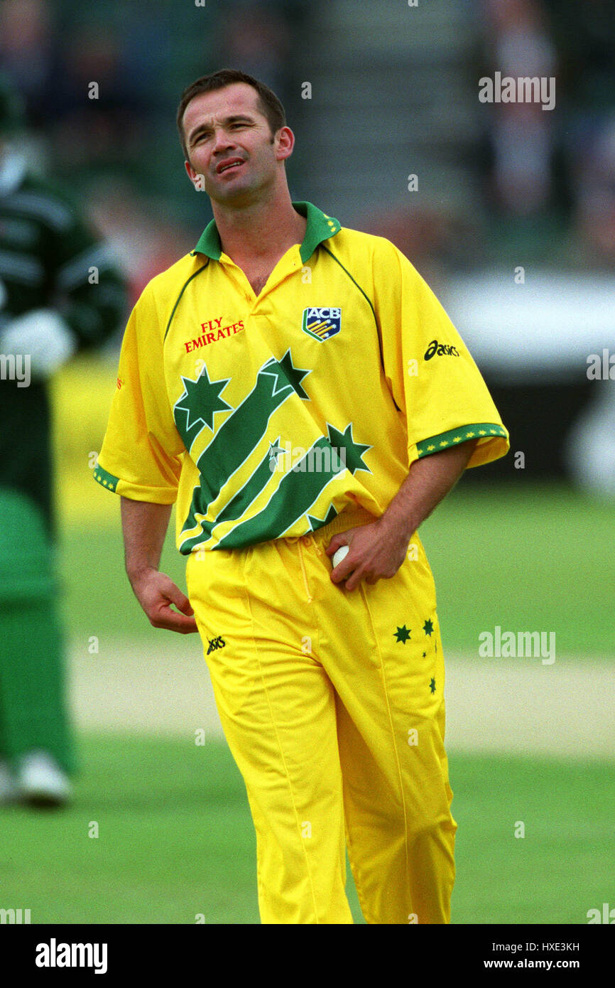 ADAM DALE AUSTRALIA 10 May 1999 Stock Photo - Alamy
