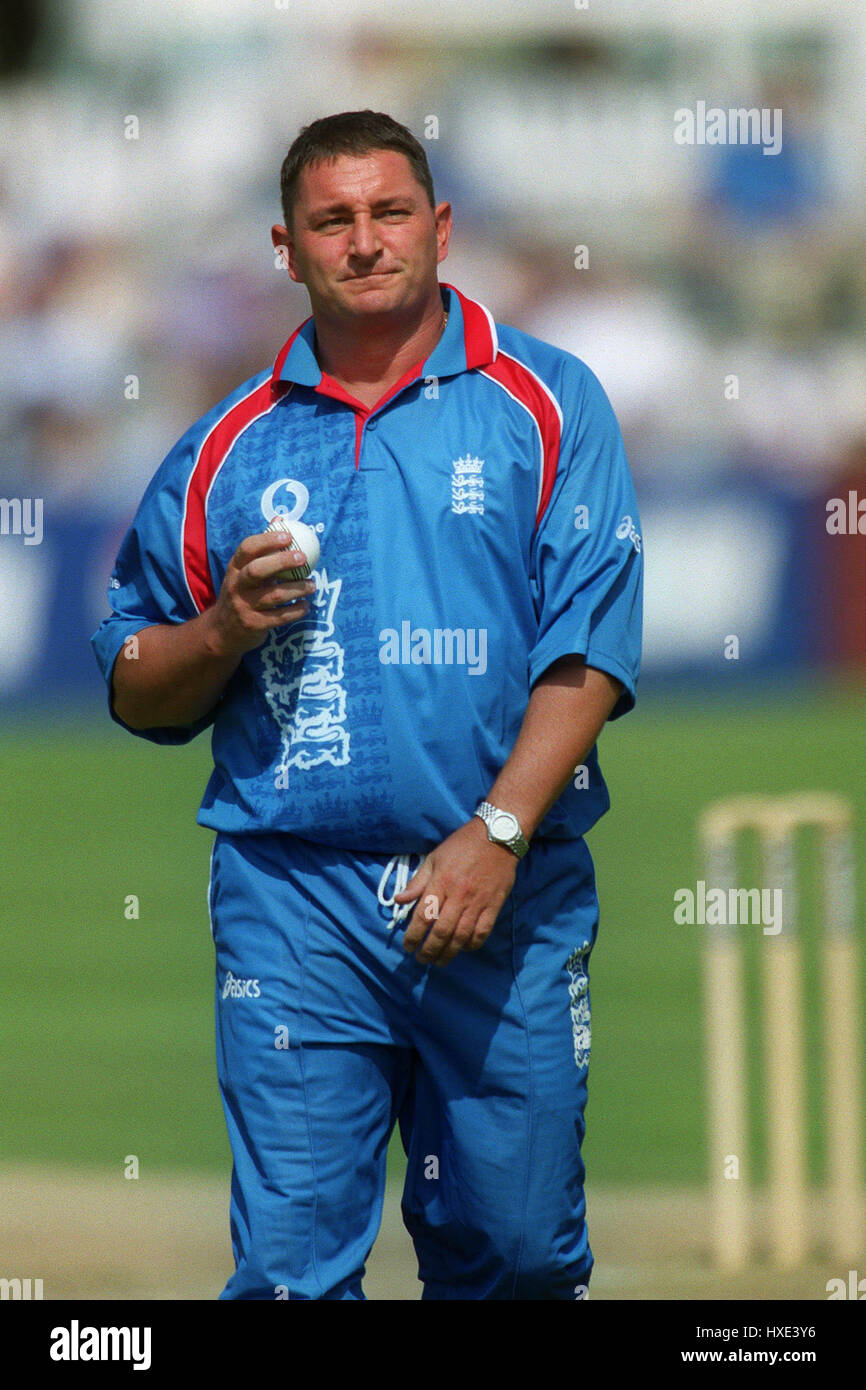IAN AUSTIN ENGLAND & LANCASHIRE CCC 09 May 1999 Stock Photo - Alamy