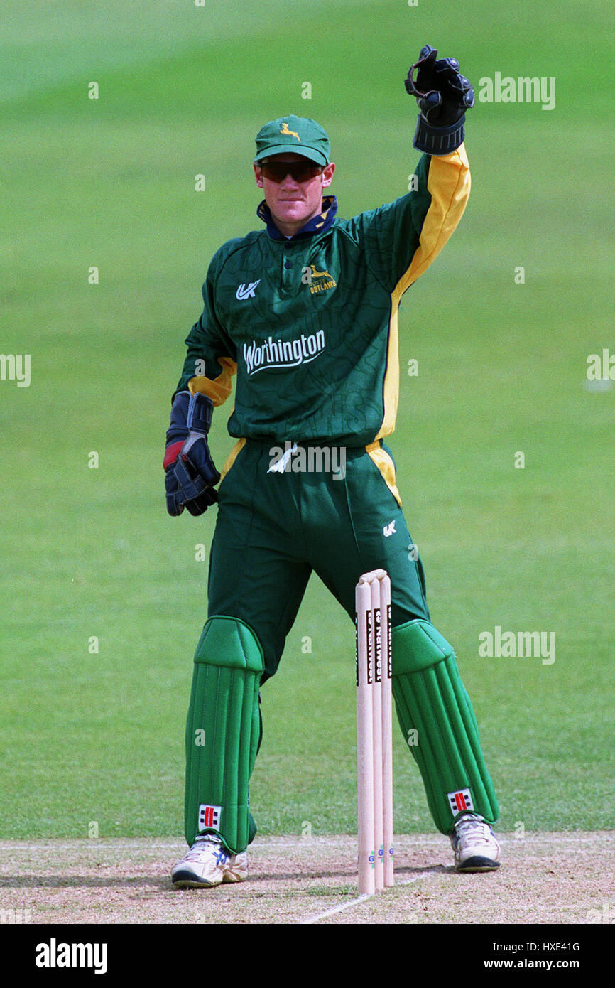 CHRIS READ NOTTINGHAMSHIRE CCC 09 May 1999 Stock Photo - Alamy