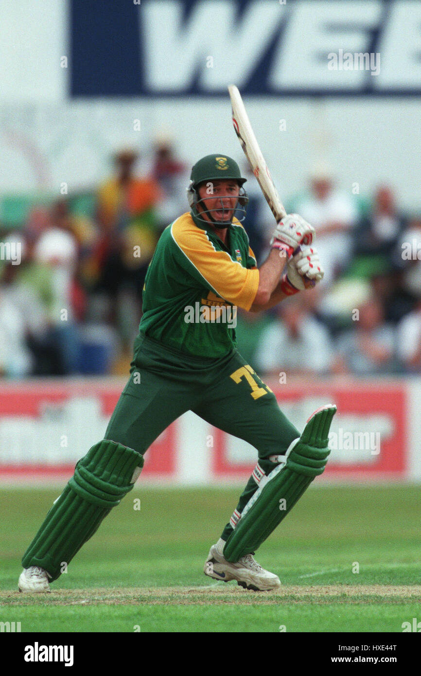 PAT SYMCOX SOUTH AFRICA & NATAL 28 August 1998 Stock Photo - Alamy