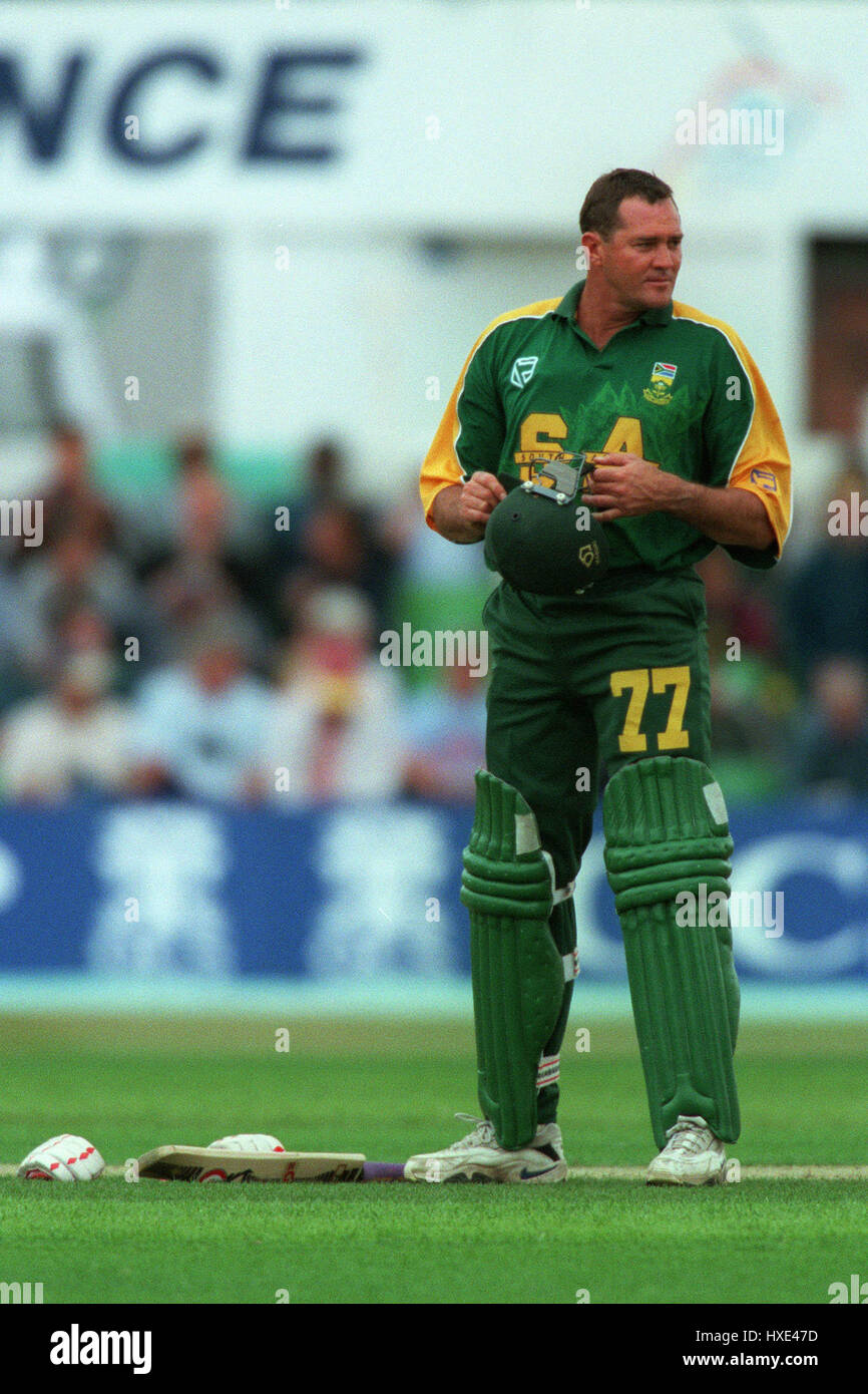 PAT SYMCOX SOUTH AFRICA & NATAL 17 August 1998 Stock Photo - Alamy