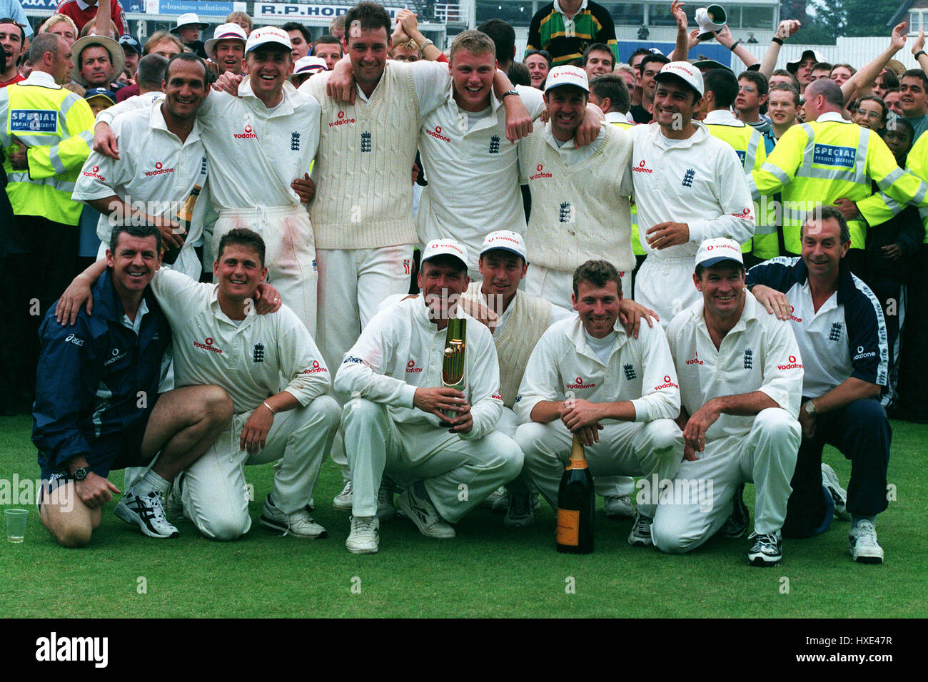 England Team 1998 Hi res Stock Photography And Images Alamy England Team 1998 Hi res Stock Photography And Images Alamy