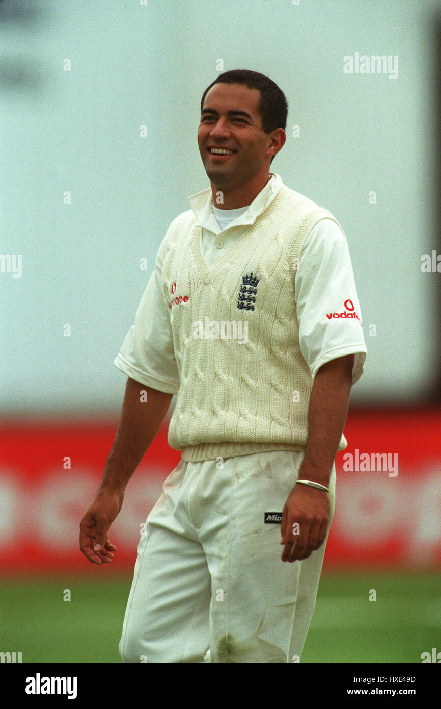 Cricket Hollioake High Resolution Stock Photography and Images - Alamy