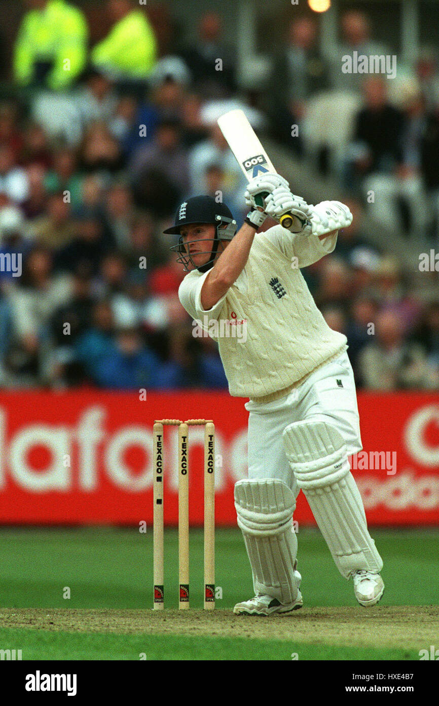 ALISTAIR BROWN ENGLAND & SURREY 27 May 1998 Stock Photo - Alamy