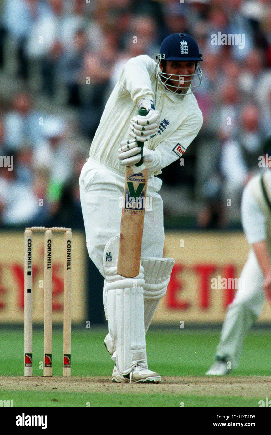 Mark butcher hi-res stock photography and images - Alamy