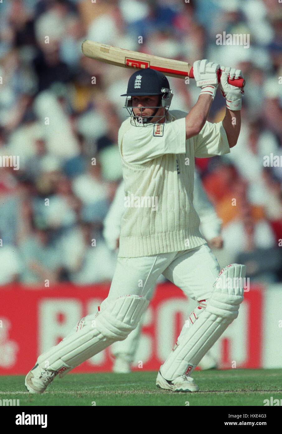 GRAHAM LLOYD ENGLAND & LANCASHIRE CCC 29 May 1997 Stock Photo - Alamy
