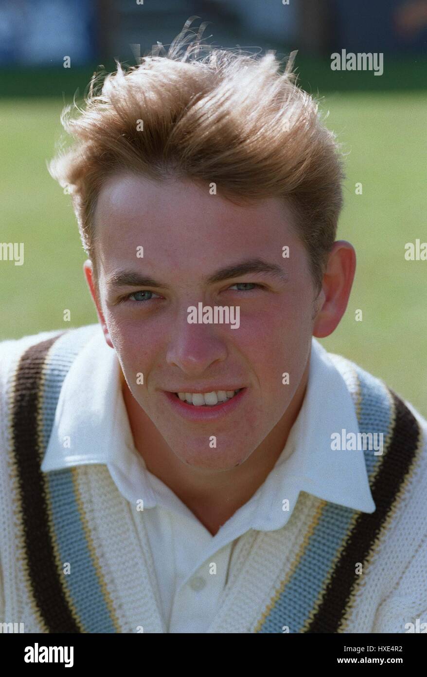 U.C UNKNOWN CRICKETER DERBYSHIRE CCC 24 August 1995 Stock Photo - Alamy