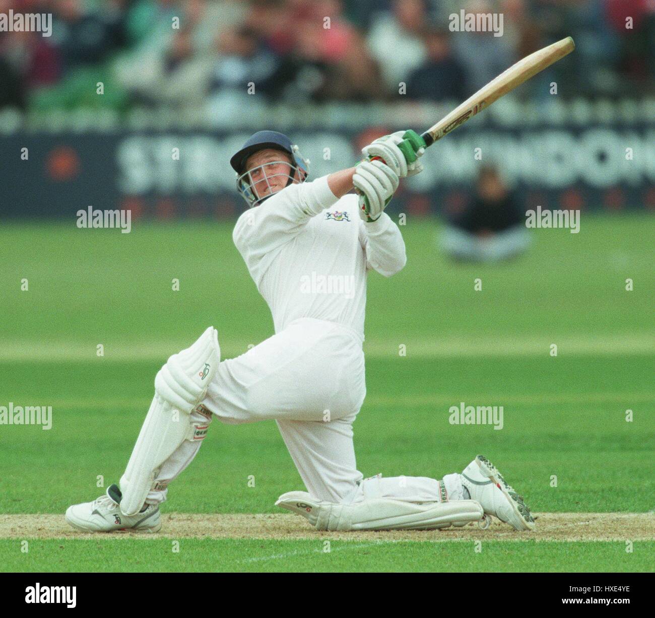MARTYN BALL GLOUCESTERSHIRE CCC 07 June 1995 Stock Photo - Alamy