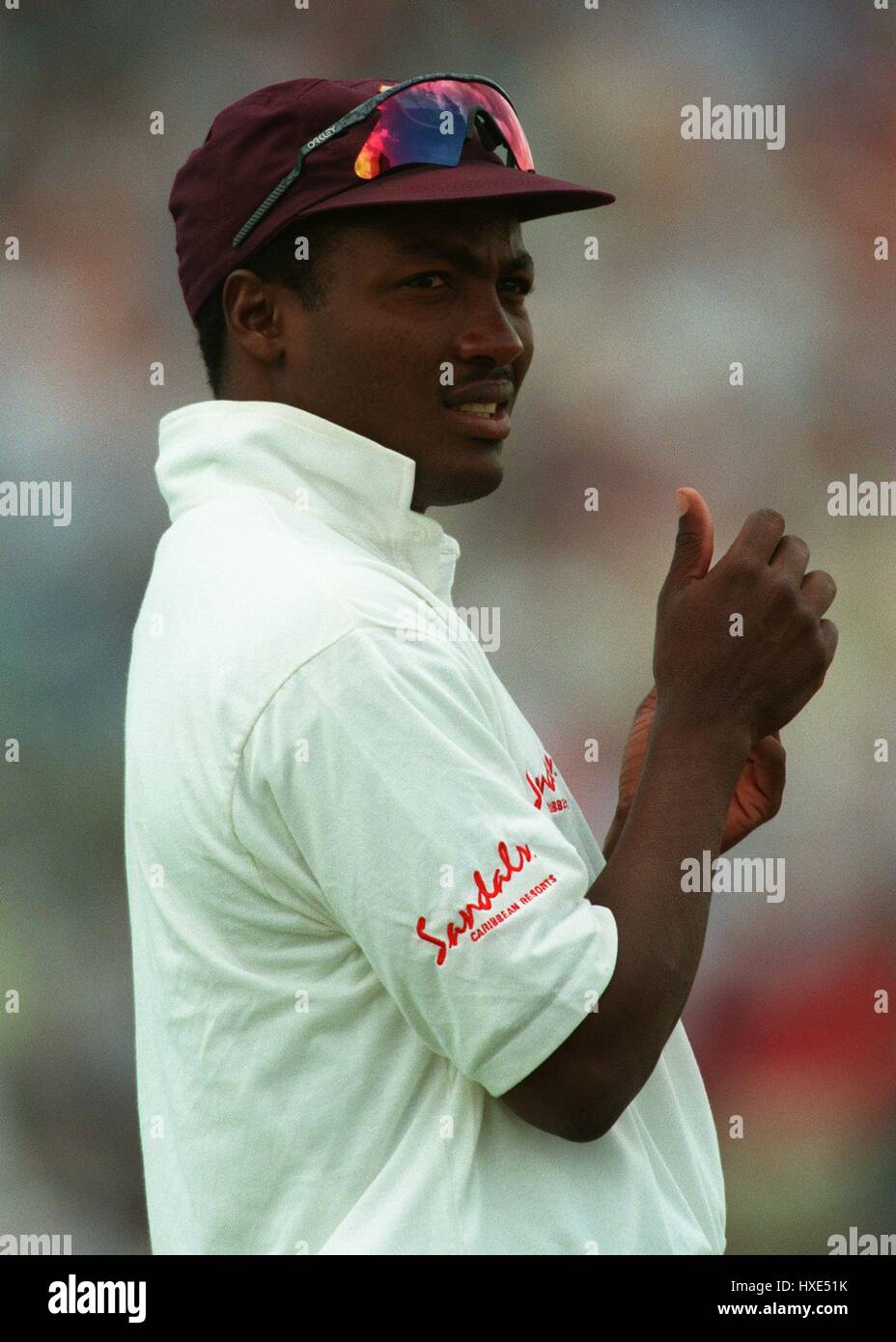 Brian lara cricket hi-res stock photography and images - Alamy