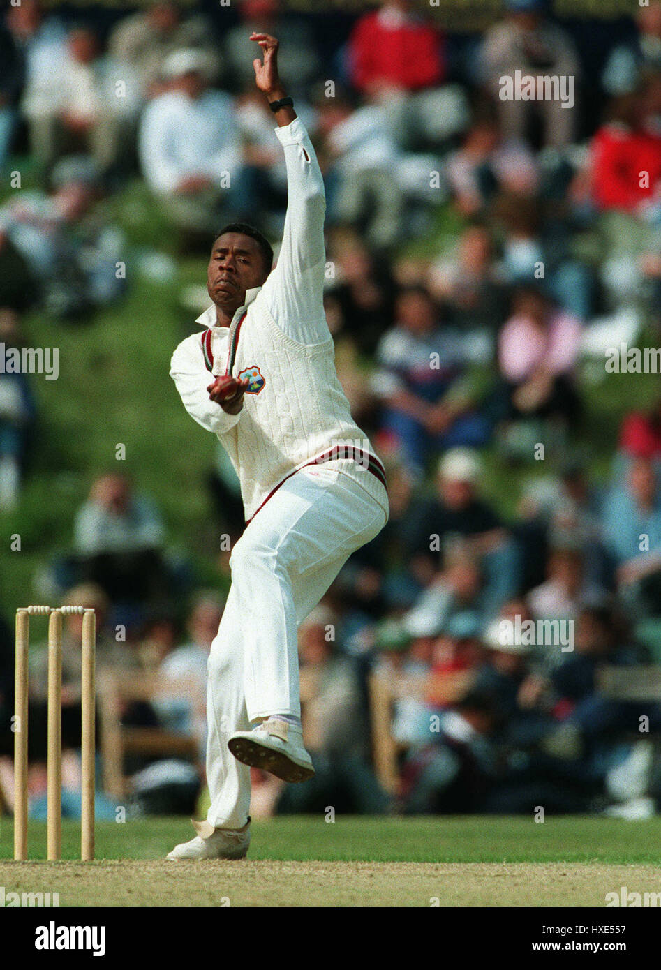 IAN BISHOP . WEST INDIES 15 May 1995 Stock Photo - Alamy