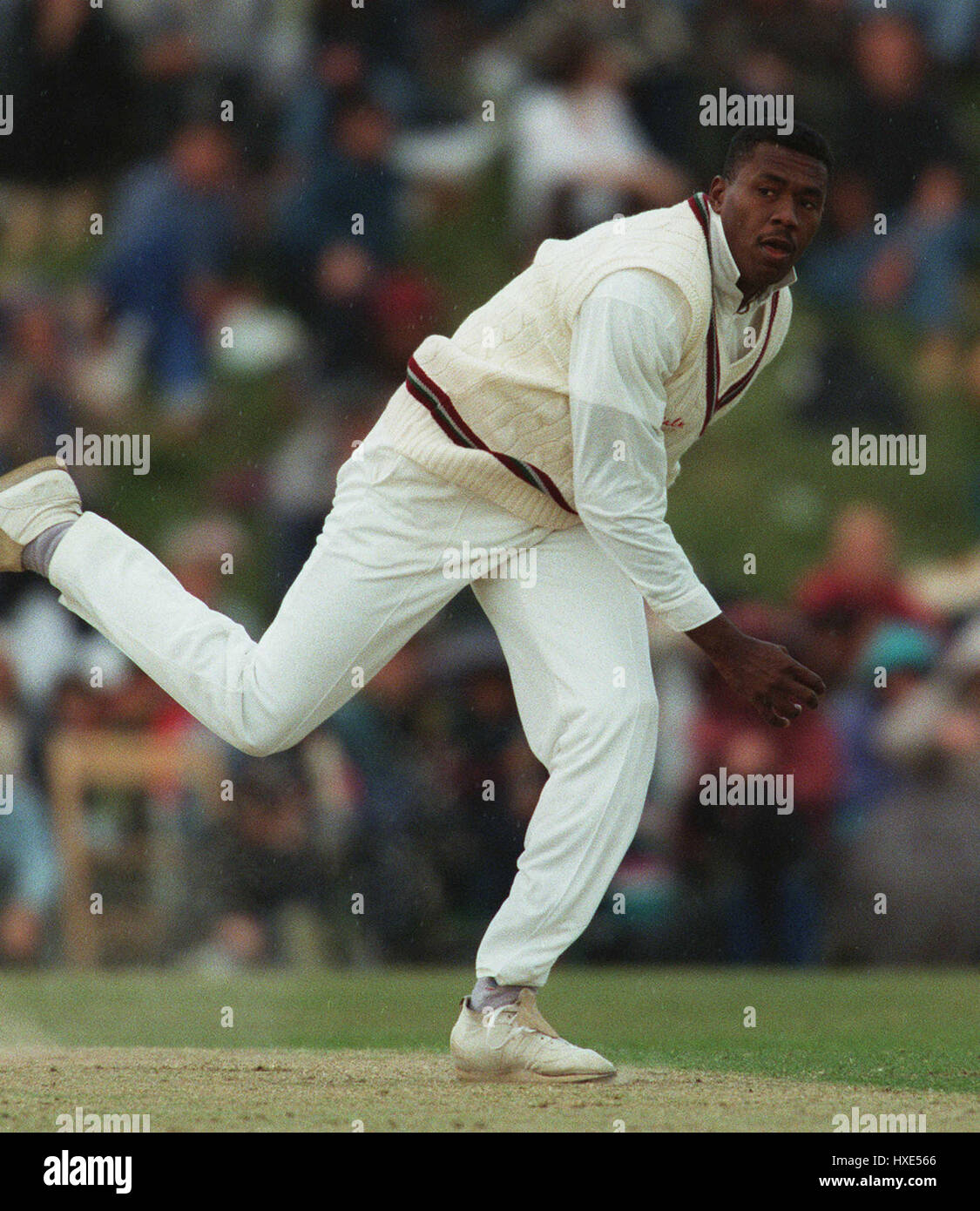 Ian bishop hi-res stock photography and images - Alamy