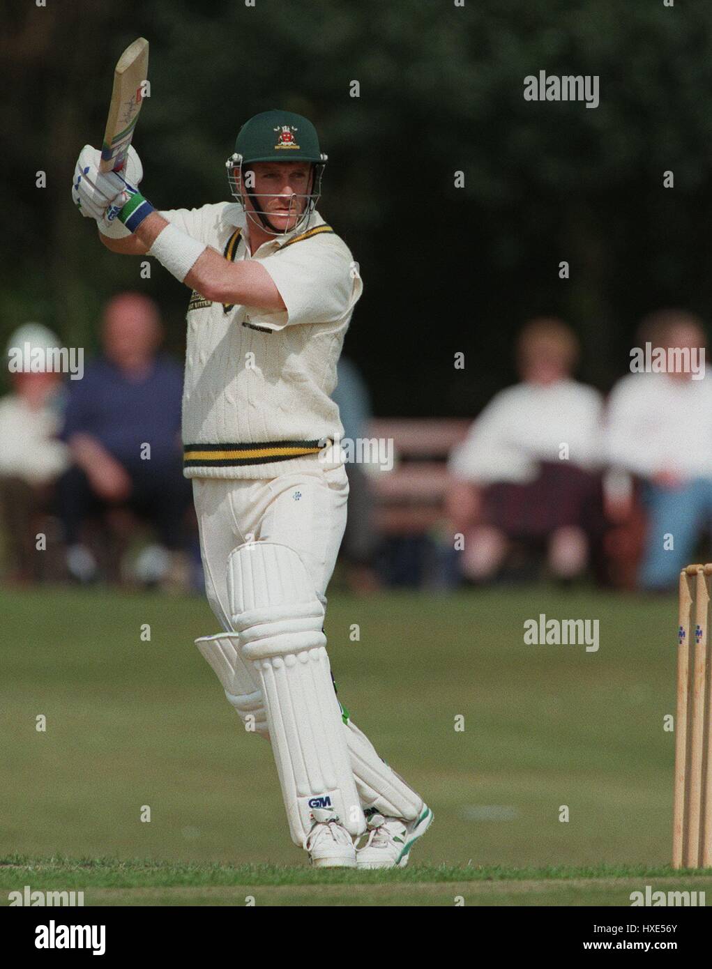 PAUL POLLARD NOTTINGHAMSHIRE CCC 01 May 1995 Stock Photo - Alamy