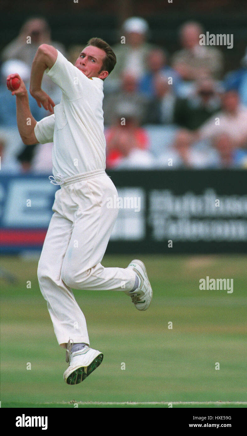CRAIG WHITE YORKSHIRE CCC 29 June 1994 Stock Photo - Alamy