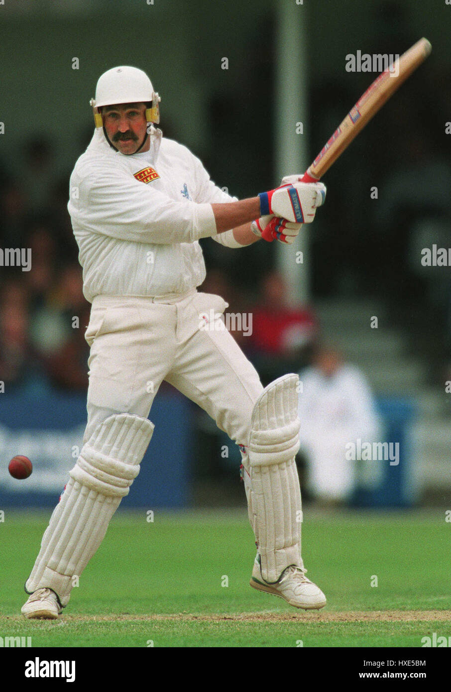 Graham gooch hi-res stock photography and images - Alamy
