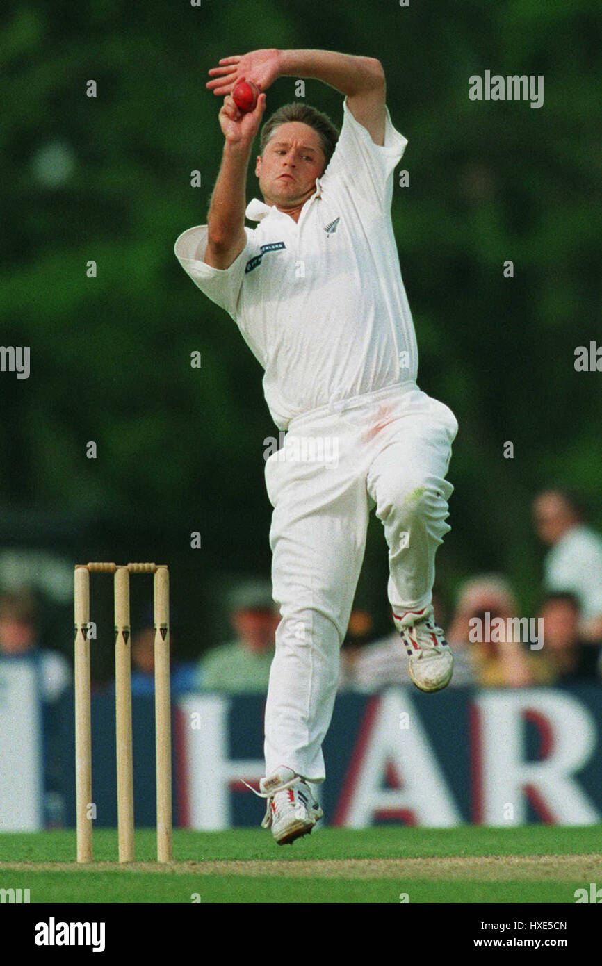 GAVIN LARSEN NEW ZEALAND 17 May 1994 Stock Photo - Alamy