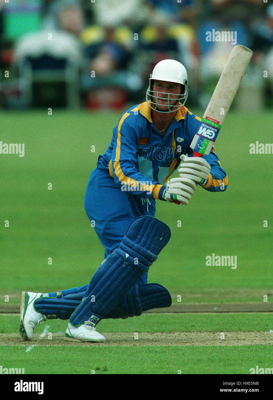 DAVID BYAS YORKSHIRE CCC 23 June 1993 Stock Photo - Alamy