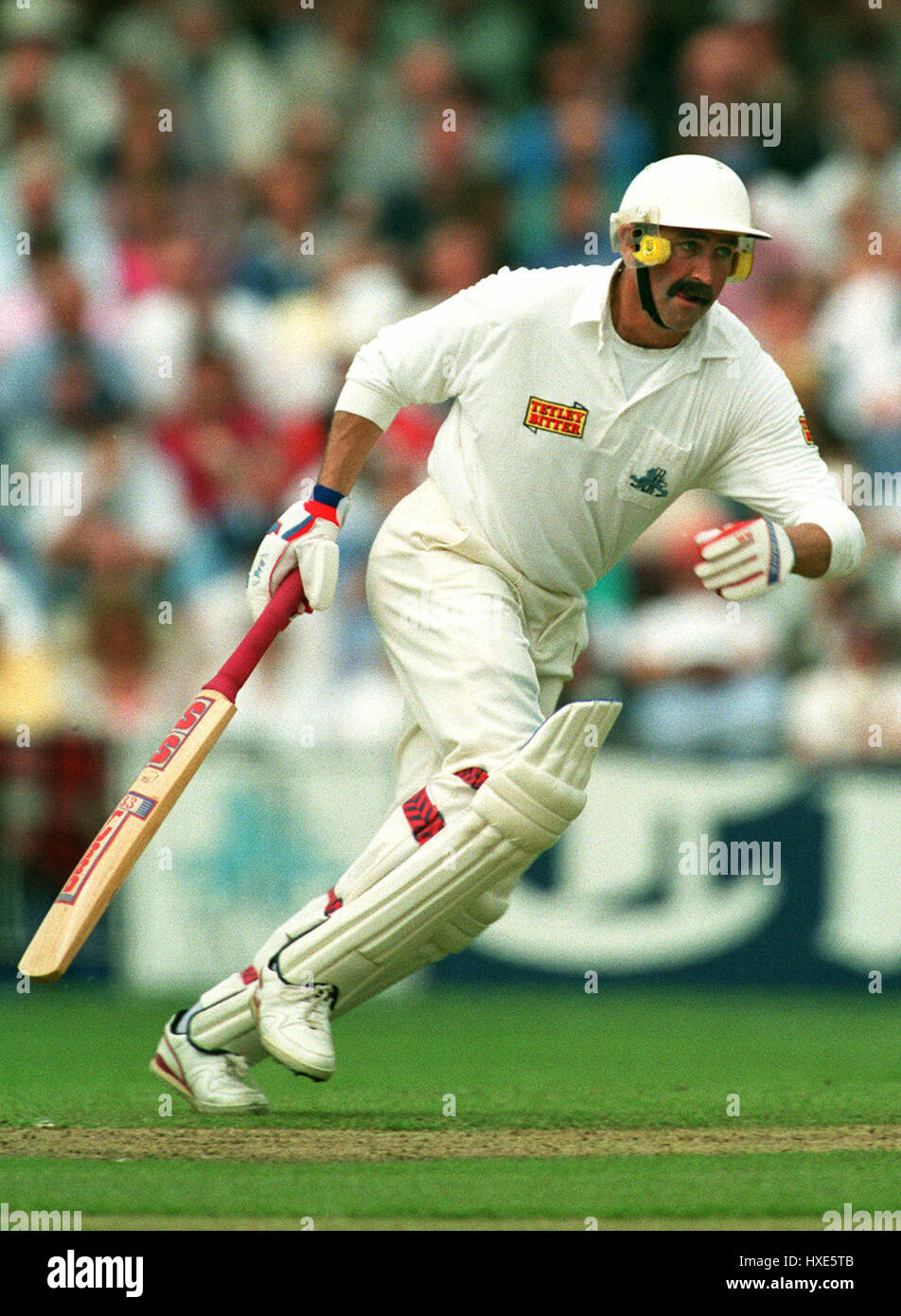 GRAHAM GOOCH ENGLAND & ESSEX CCC 11 June 1993 Stock Photo - Alamy
