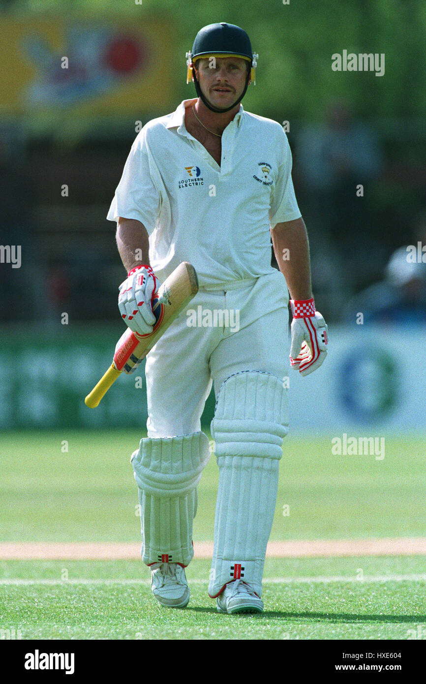 Robin smith hi-res stock photography and images - Alamy