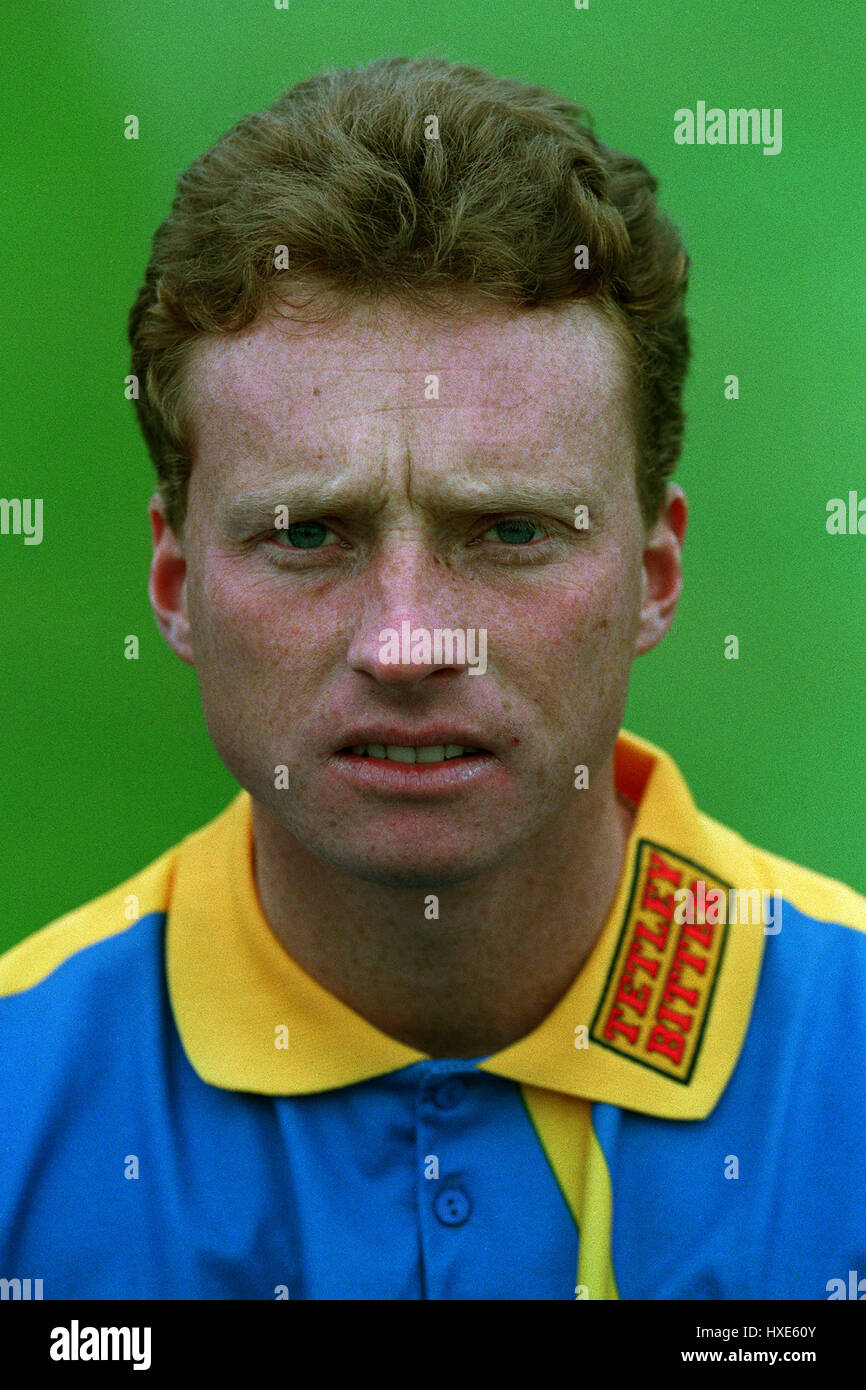 ASHLEY METCALFE YORKSHIRE CCC 15 April 1993 Stock Photo - Alamy