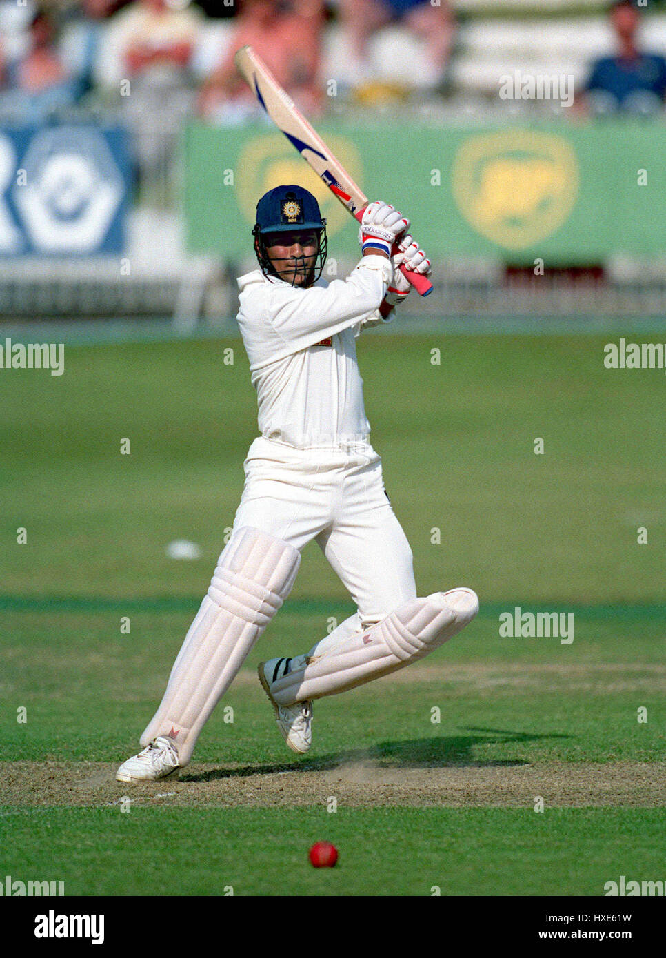 Sachin tendulkar batting hi-res stock photography and images - Alamy