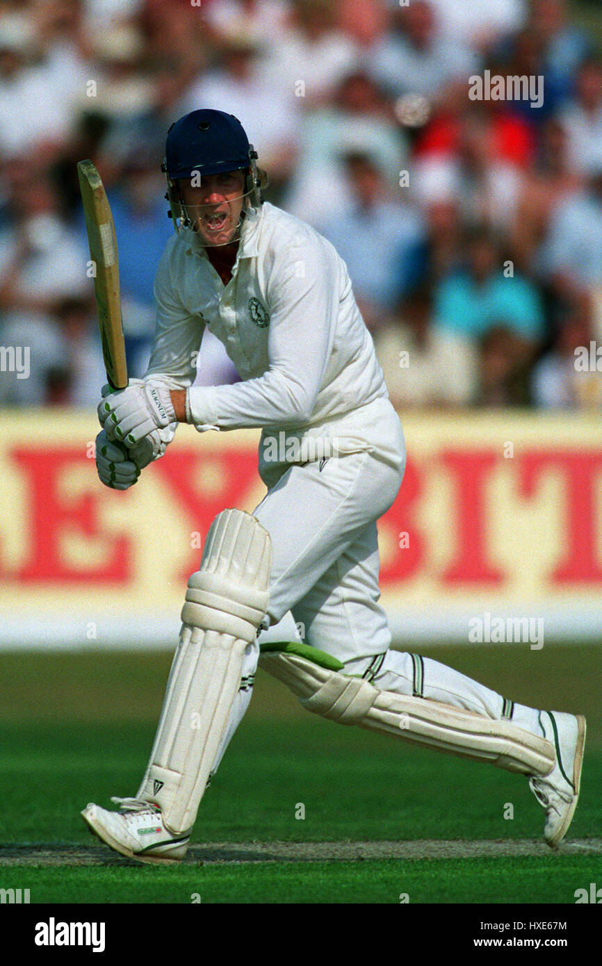 CHRIS BROAD NOTTINGHAMSHIRE CCC 20 January 1992 Stock Photo - Alamy