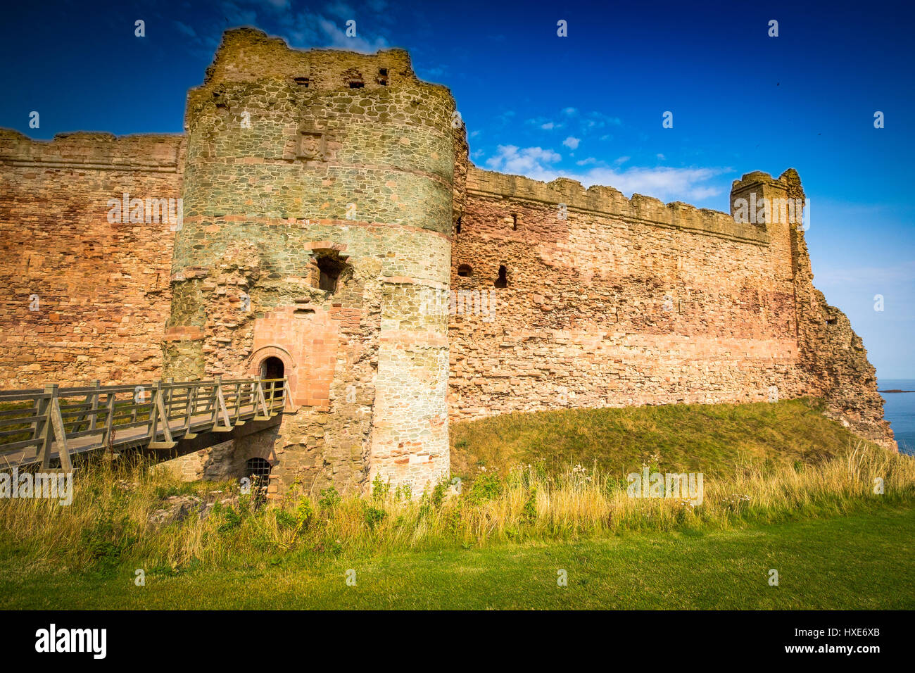 Tantallon Castle, East Lothian, Scotland Stock Photo - Alamy