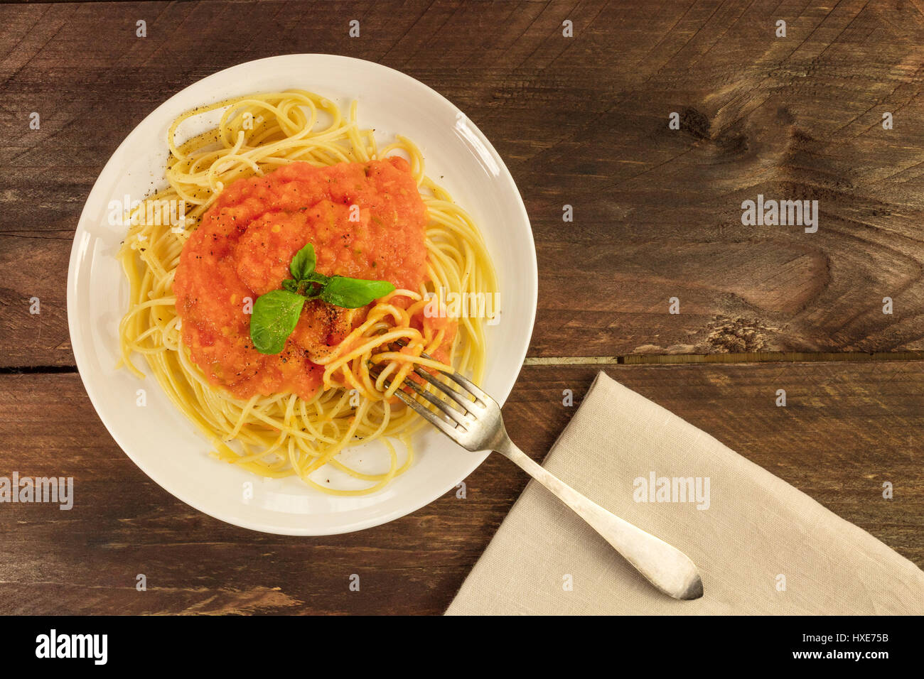 Photo plate spaghetti fresh hi-res stock photography and images - Alamy