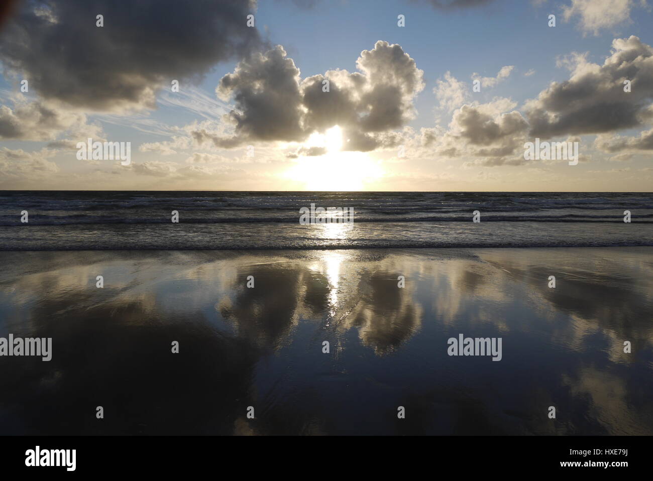 Beauty of sun set hi-res stock photography and images - Alamy