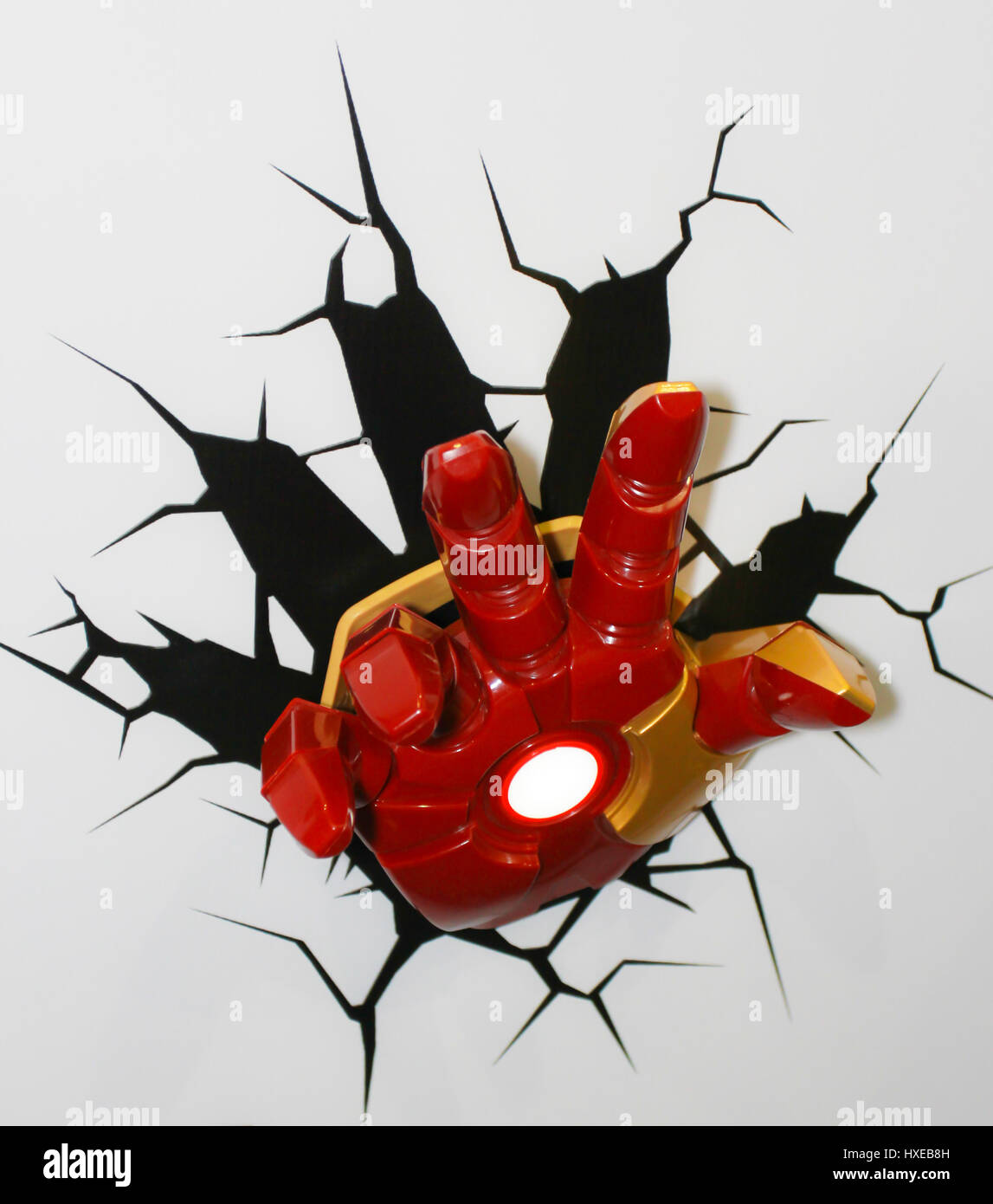 Cartoon robot hand hi-res stock photography and images - Alamy