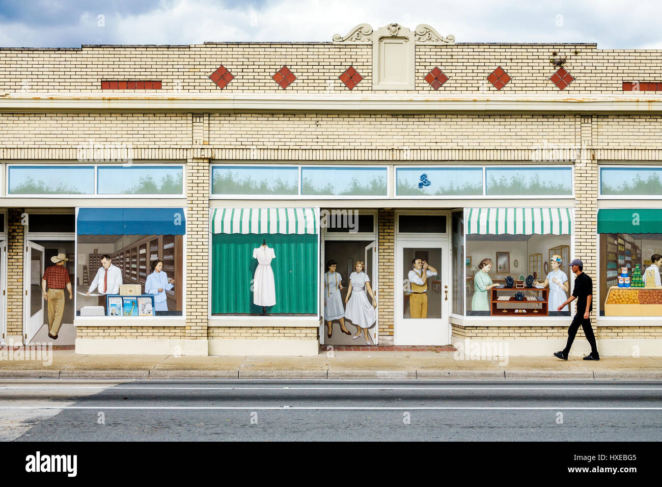 1920s brick building hi-res stock photography and images - Alamy