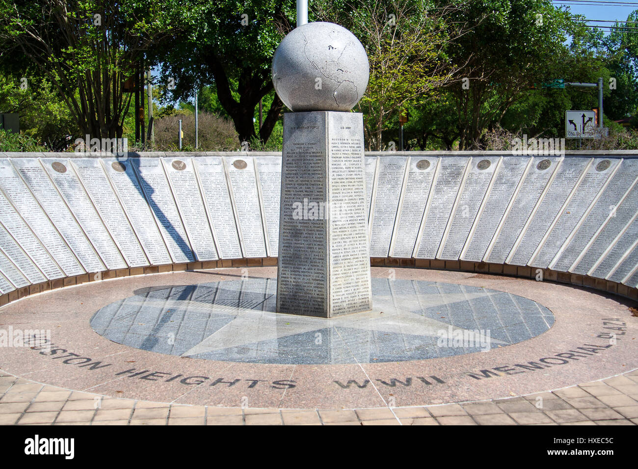 World war ii memorial plaza hi-res stock photography and images - Alamy