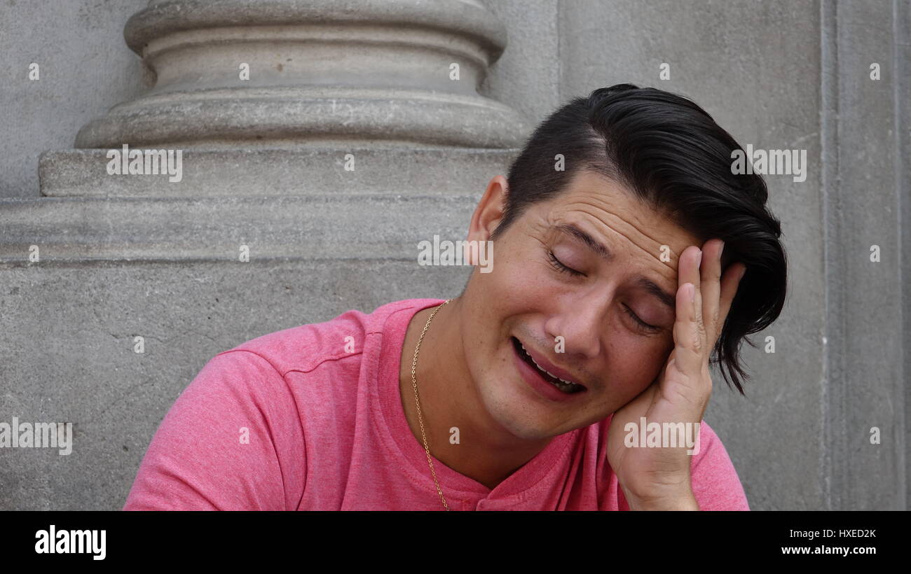 Hurt man hi-res stock photography and images - Alamy